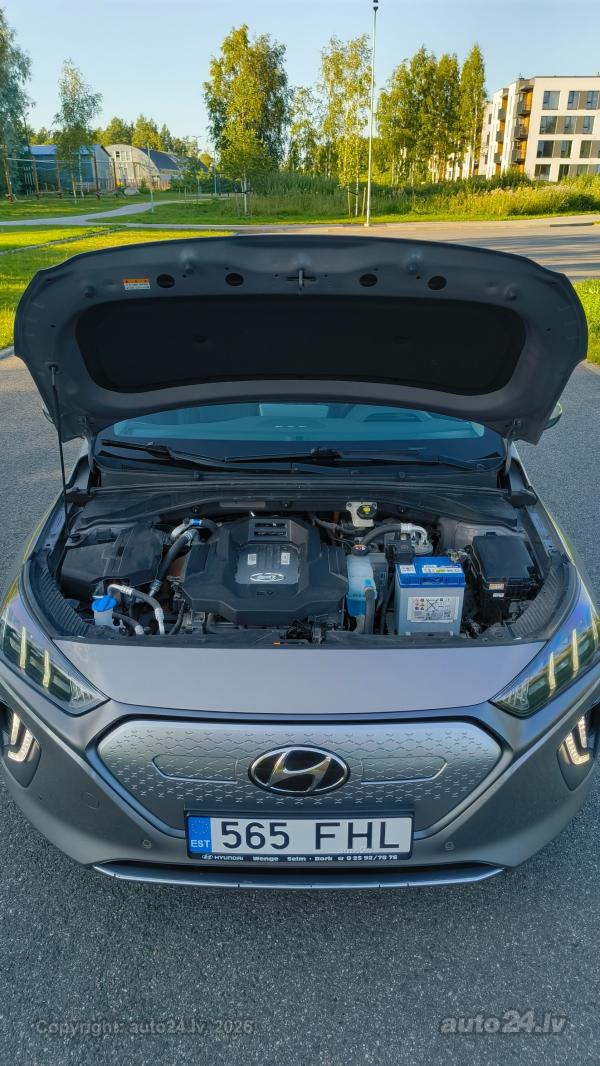 Серый Хендай Ioniq 2020 в Таллин, объемом двигателя 0.00 л и пробегом 97 тыс. км за 17999 €, фото 10 на AUTOMOTO.COM.LV