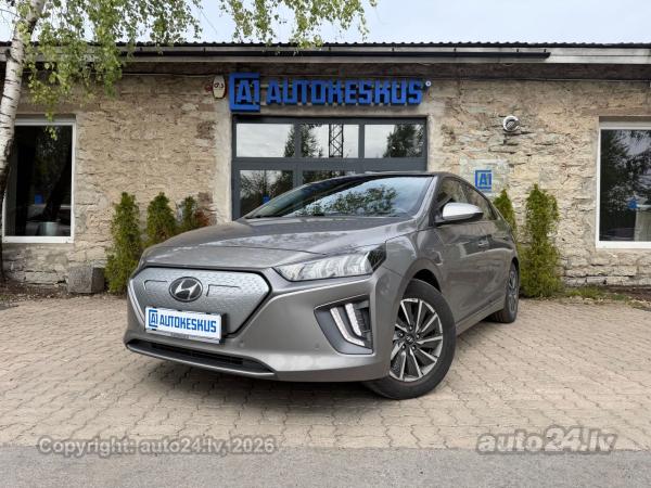 Pelēks Hyundai Ioniq 2020 Tallina, ar dzinēja tilpumu 0.00 L un nobraukumu 85 tūkst. km par 16990 €, foto 1 vietnē AUTOMOTO.COM.LV