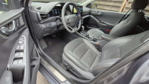 Pelēks Hyundai Ioniq 2020 Viļņa, ar dzinēja tilpumu 1.58 L un nobraukumu 140 tūkst. km par 13400 €, foto 9 vietnē AUTOMOTO.COM.LV