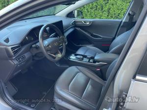 Pelēks Hyundai Ioniq 2020 Tallina, ar dzinēja tilpumu 0.00 L un nobraukumu 76 tūkst. km par 15990 €, foto 9 vietnē AUTOMOTO.COM.LV