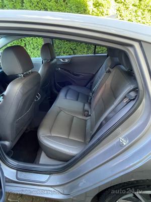 Pelēks Hyundai Ioniq 2020 Tallina, ar dzinēja tilpumu 0.00 L un nobraukumu 76 tūkst. km par 15990 €, foto 10 vietnē AUTOMOTO.COM.LV