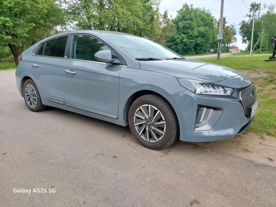 Серый Хендай Ioniq 2021 в Каунас, объемом двигателя 0.00 л и пробегом 73 тыс. км за 14500 €, фото 1 на AUTOMOTO.COM.LV
