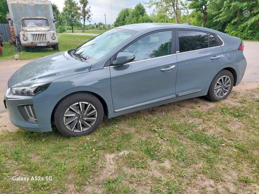Серый Хендай Ioniq 2021 в Каунас, объемом двигателя 0.00 л и пробегом 73 тыс. км за 14500 €, фото 5 на AUTOMOTO.COM.LV