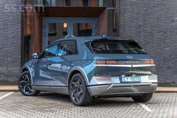 Серый Хендай Ioniq 2021 в Рига, объемом двигателя 0.00 л и пробегом 55 тыс. км за 28500 €, фото 4 на AUTOMOTO.COM.LV