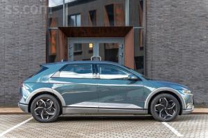 Серый Хендай Ioniq 2021 в Рига, объемом двигателя 0.00 л и пробегом 55 тыс. км за 28500 €, фото 7 на AUTOMOTO.COM.LV