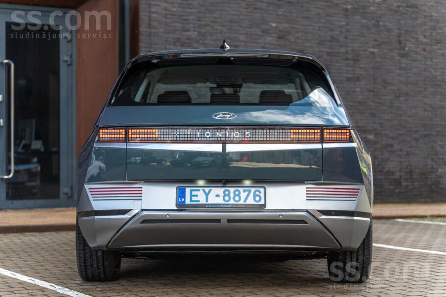 Серый Хендай Ioniq 2021 в Рига, объемом двигателя 0.00 л и пробегом 55 тыс. км за 28500 €, фото 9 на AUTOMOTO.COM.LV
