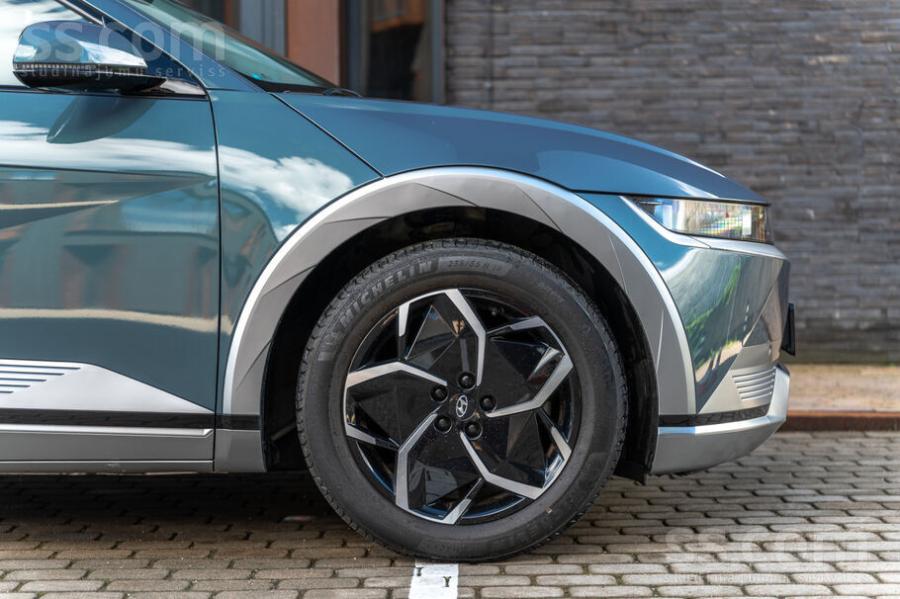 Серый Хендай Ioniq 2021 в Рига, объемом двигателя 0.00 л и пробегом 55 тыс. км за 26900 €, фото 8 на AUTOMOTO.COM.LV