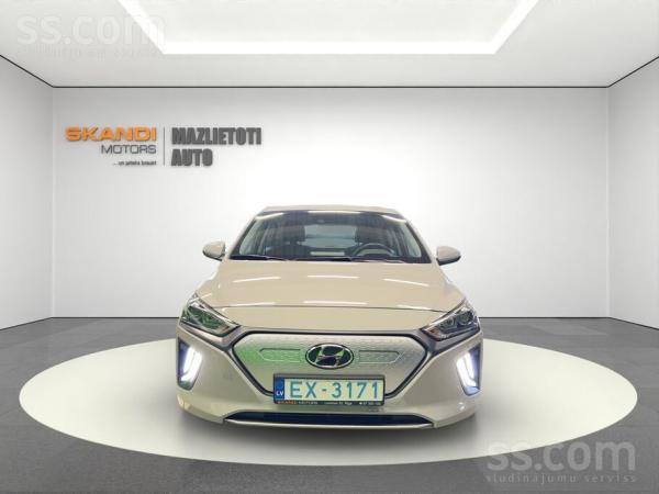 Pelēks Hyundai Ioniq 2021 Rīga, ar dzinēja tilpumu 1.60 L un nobraukumu 41 tūkst. km par 14690 €, foto 2 vietnē AUTOMOTO.COM.LV