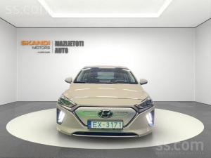 Grey Hyundai Ioniq 2021 in Riga, with an engine capacity of 1.60 L and mileage of 41 thousand km for 14690 €, photo 3 on AUTOMOTO.COM.LV
