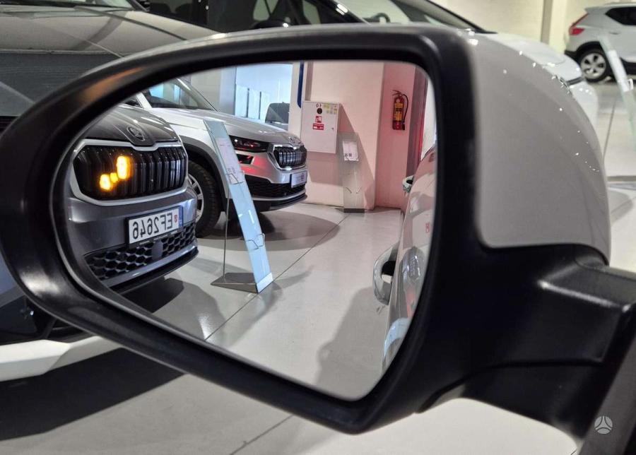 Серый Хендай Ioniq 2021 в Шяуляй, объемом двигателя 1.58 л и пробегом 45 тыс. км за 17800 €, фото 17 на AUTOMOTO.COM.LV