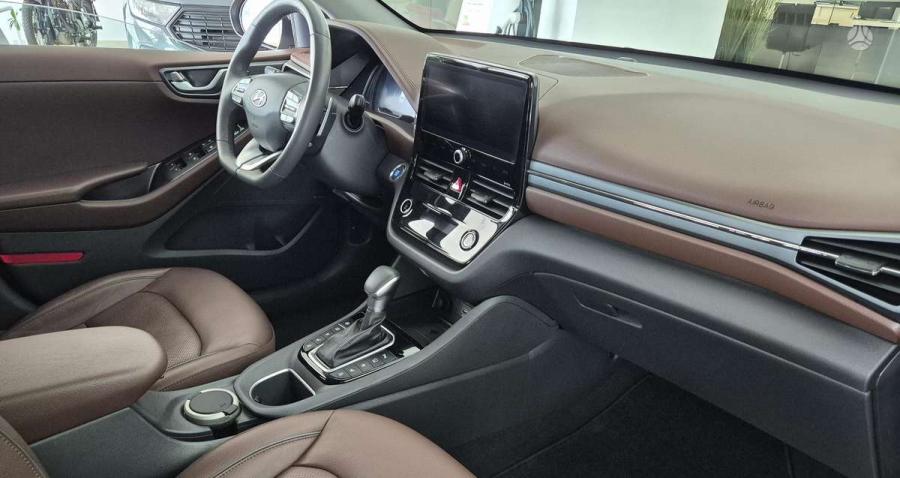 Серый Хендай Ioniq 2021 в Шяуляй, объемом двигателя 1.58 л и пробегом 45 тыс. км за 17800 €, фото 28 на AUTOMOTO.COM.LV