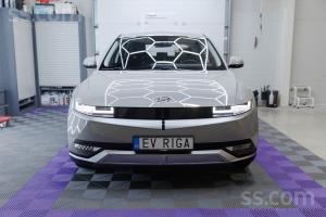 Grey Hyundai Ioniq 2021 in Riga, with an engine capacity of 0.00 L and mileage of 81 thousand km for 24890 €, photo 3 on AUTOMOTO.COM.LV