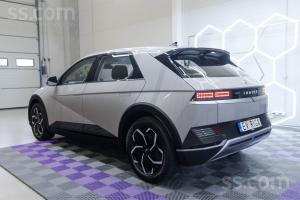Grey Hyundai Ioniq 2021 in Riga, with an engine capacity of 0.00 L and mileage of 81 thousand km for 24890 €, photo 8 on AUTOMOTO.COM.LV