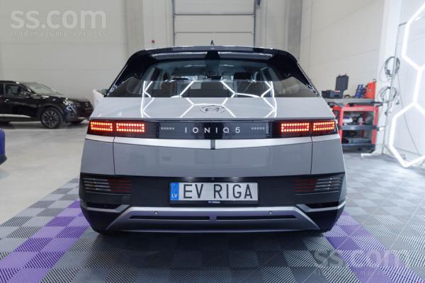 Серый Хендай Ioniq 2021 в Рига, объемом двигателя 0.00 л и пробегом 81 тыс. км за 24890 €, фото 9 на AUTOMOTO.COM.LV