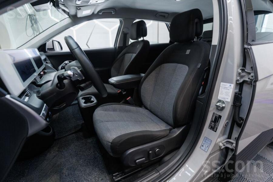 Grey Hyundai Ioniq 2021 in Riga, with an engine capacity of 0.00 L and mileage of 81 thousand km for 24890 €, photo 15 on AUTOMOTO.COM.LV