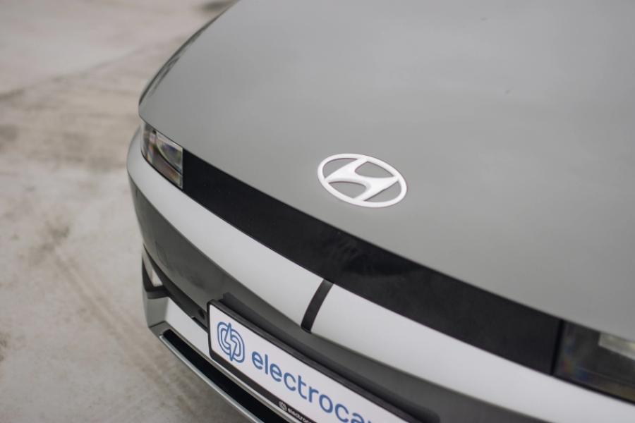 Pelēks Hyundai Ioniq 2022 Rīga, ar dzinēja tilpumu 0.00 L un nobraukumu 35 tūkst. km par 29500 €, foto 9 vietnē AUTOMOTO.COM.LV