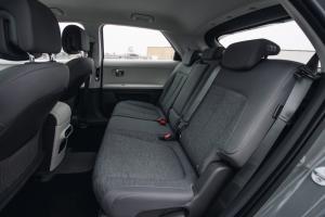 Pelēks Hyundai Ioniq 2022 Rīga, ar dzinēja tilpumu 0.00 L un nobraukumu 35 tūkst. km par 29500 €, foto 19 vietnē AUTOMOTO.COM.LV