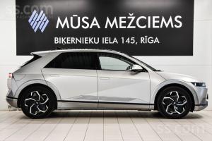 Серый Хендай Ioniq 2022 в Рига, объемом двигателя 0.00 л и пробегом 131 тыс. км за 25990 €, фото 5 на AUTOMOTO.COM.LV