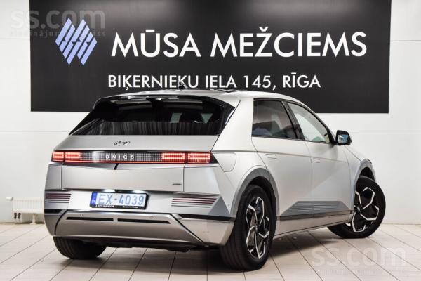 Grey Hyundai Ioniq 2022 in Riga, with an engine capacity of 0.00 L and mileage of 131 thousand km for 25990 €, photo 9 on AUTOMOTO.COM.LV