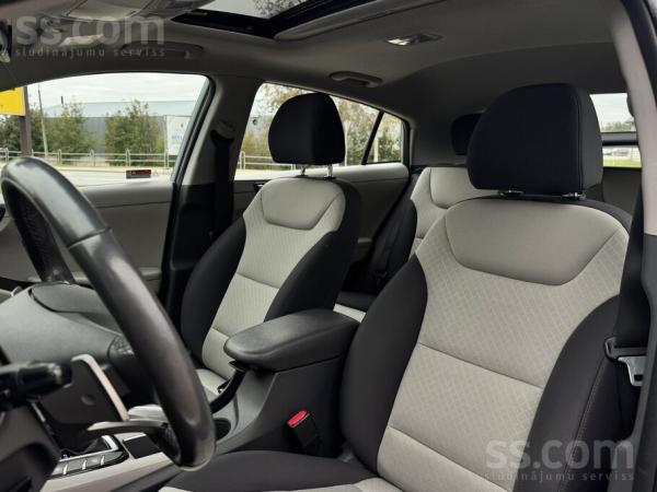 Pelēks Hyundai Ioniq 2018 Tukums, ar dzinēja tilpumu 1.60 L un nobraukumu 91 tūkst. km par 13900 €, foto 6 vietnē AUTOMOTO.COM.LV
