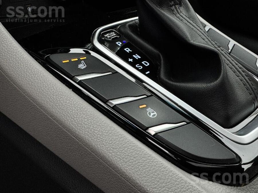 Серый Хендай Ioniq 2018 в Тукумс, объемом двигателя 1.60 л и пробегом 91 тыс. км за 13900 €, фото 12 на AUTOMOTO.COM.LV