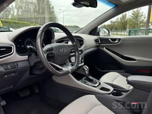 Pelēks Hyundai Ioniq 2018 Tukums, ar dzinēja tilpumu 1.60 L un nobraukumu 91 tūkst. km par 13900 €, foto 6 vietnē AUTOMOTO.COM.LV