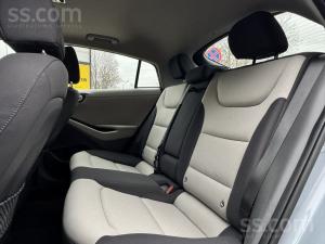 Pelēks Hyundai Ioniq 2018 Tukums, ar dzinēja tilpumu 1.60 L un nobraukumu 91 tūkst. km par 13900 €, foto 9 vietnē AUTOMOTO.COM.LV