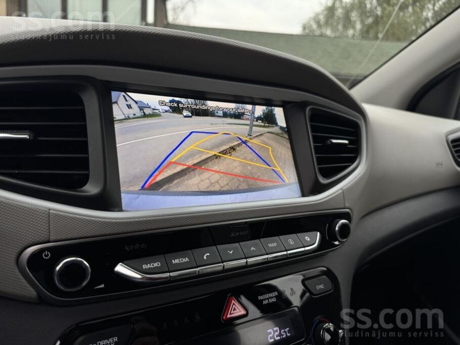 Pelēks Hyundai Ioniq 2018 Tukums, ar dzinēja tilpumu 1.60 L un nobraukumu 91 tūkst. km par 13900 €, foto 11 vietnē AUTOMOTO.COM.LV