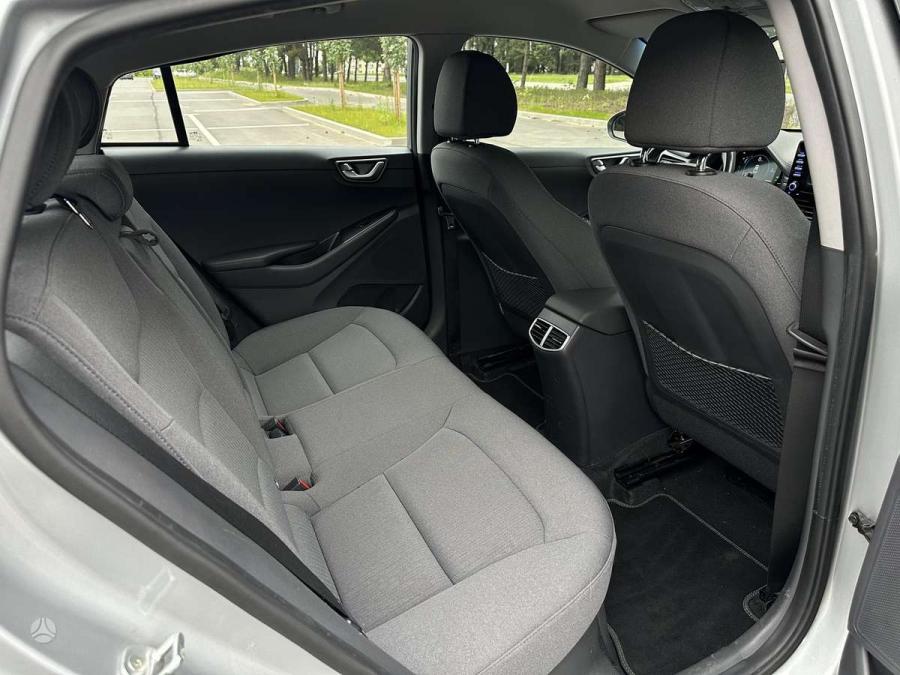 Pelēks Hyundai Ioniq 2019 Utena, ar dzinēja tilpumu 1.58 L un nobraukumu 166 tūkst. km par 10700 €, foto 14 vietnē AUTOMOTO.COM.LV