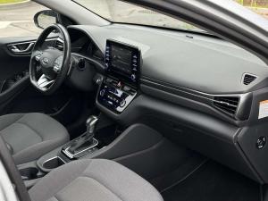 Pelēks Hyundai Ioniq 2019 Utena, ar dzinēja tilpumu 1.58 L un nobraukumu 166 tūkst. km par 10700 €, foto 17 vietnē AUTOMOTO.COM.LV
