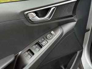 Pelēks Hyundai Ioniq 2019 Utena, ar dzinēja tilpumu 1.58 L un nobraukumu 166 tūkst. km par 10700 €, foto 20 vietnē AUTOMOTO.COM.LV