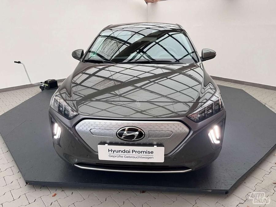 Grey Hyundai Ioniq 2021 in Kaunas, with an engine capacity of 0.00 L and mileage of 18 thousand km for 26295 €, photo 1 on AUTOMOTO.COM.LV