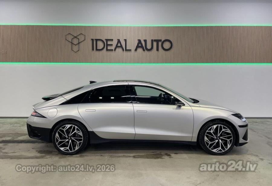 Pelēks Hyundai Ioniq 2023 Tallina, ar dzinēja tilpumu 0.00 L un nobraukumu 29 tūkst. km par 46900 €, foto 3 vietnē AUTOMOTO.COM.LV