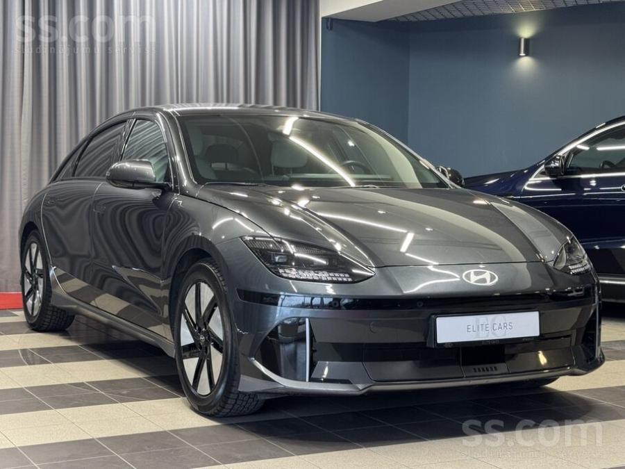 Серый Хендай Ioniq 2023 в Рига, объемом двигателя 1.60 л и пробегом 66 тыс. км за 29990 €, фото 4 на AUTOMOTO.COM.LV