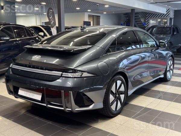 Pelēks Hyundai Ioniq 2023 Rīga, ar dzinēja tilpumu 1.60 L un nobraukumu 66 tūkst. km par 29990 €, foto 4 vietnē AUTOMOTO.COM.LV