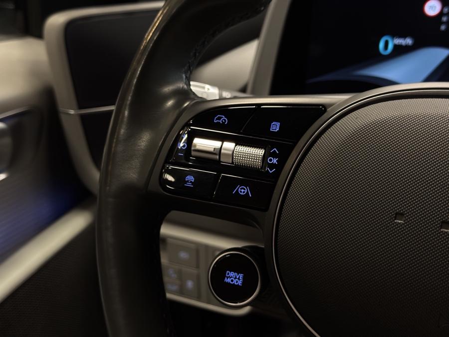 Серый Хендай Ioniq 2023 в Рига, объемом двигателя 0.00 л и пробегом 66 тыс. км за 31990 €, фото 28 на AUTOMOTO.COM.LV
