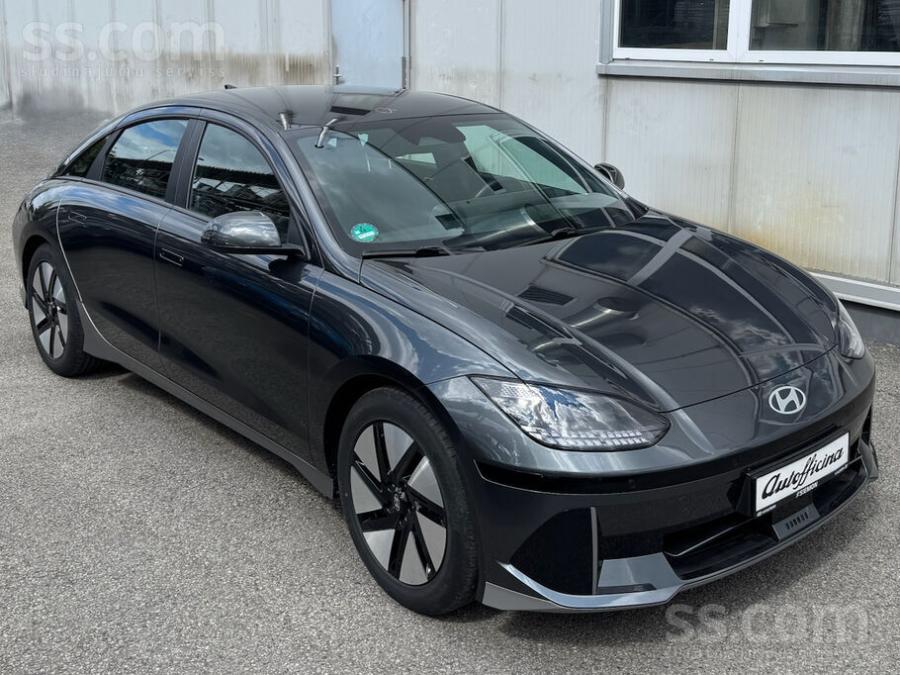 Серый Хендай Ioniq 2023 в Рига, объемом двигателя 0.00 л и пробегом 58 тыс. км за 28900 €, фото 4 на AUTOMOTO.COM.LV