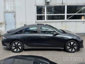 Серый Хендай Ioniq 2023 в Рига, объемом двигателя 0.00 л и пробегом 58 тыс. км за 28900 €, фото 5 на AUTOMOTO.COM.LV
