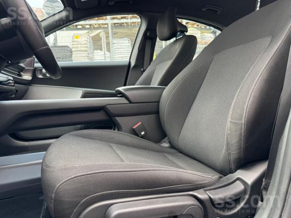 Pelēks Hyundai Ioniq 2023 Rīga, ar dzinēja tilpumu 0.00 L un nobraukumu 58 tūkst. km par 28900 €, foto 10 vietnē AUTOMOTO.COM.LV