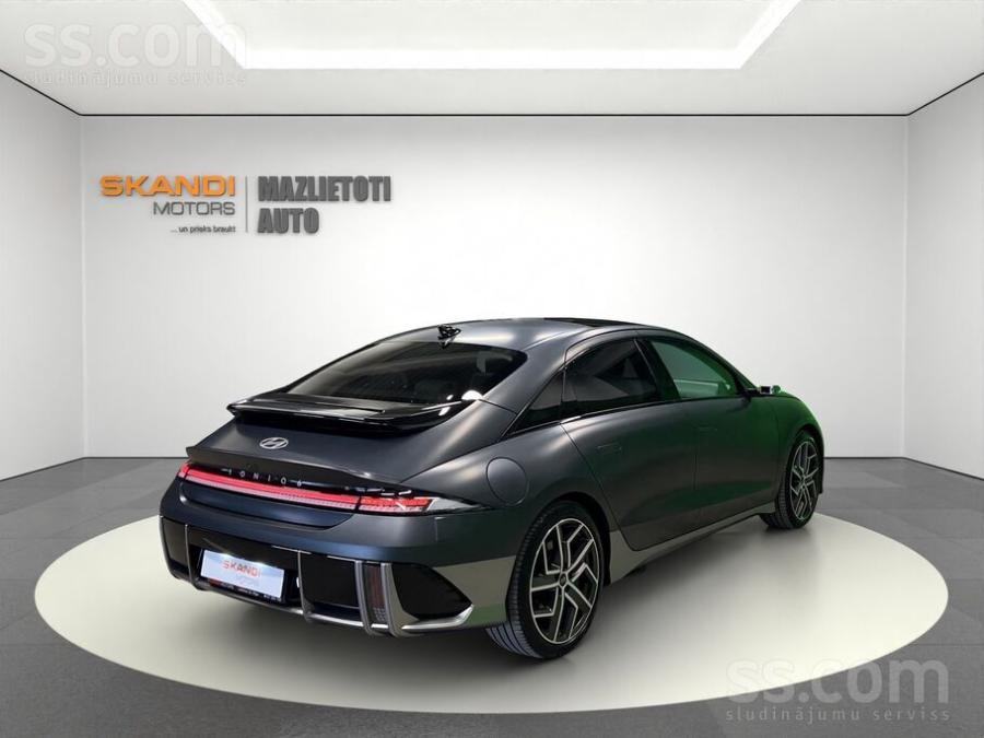 Pelēks Hyundai Ioniq 2023 Rīga, ar dzinēja tilpumu 0.00 L un nobraukumu 30 tūkst. km par 37490 €, foto 7 vietnē AUTOMOTO.COM.LV