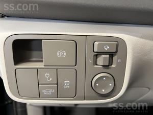 Pelēks Hyundai Ioniq 2023 Rīga, ar dzinēja tilpumu 0.00 L un nobraukumu 30 tūkst. km par 37490 €, foto 17 vietnē AUTOMOTO.COM.LV