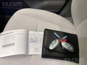 Pelēks Hyundai Ioniq 2023 Rīga, ar dzinēja tilpumu 0.00 L un nobraukumu 30 tūkst. km par 37490 €, foto 28 vietnē AUTOMOTO.COM.LV