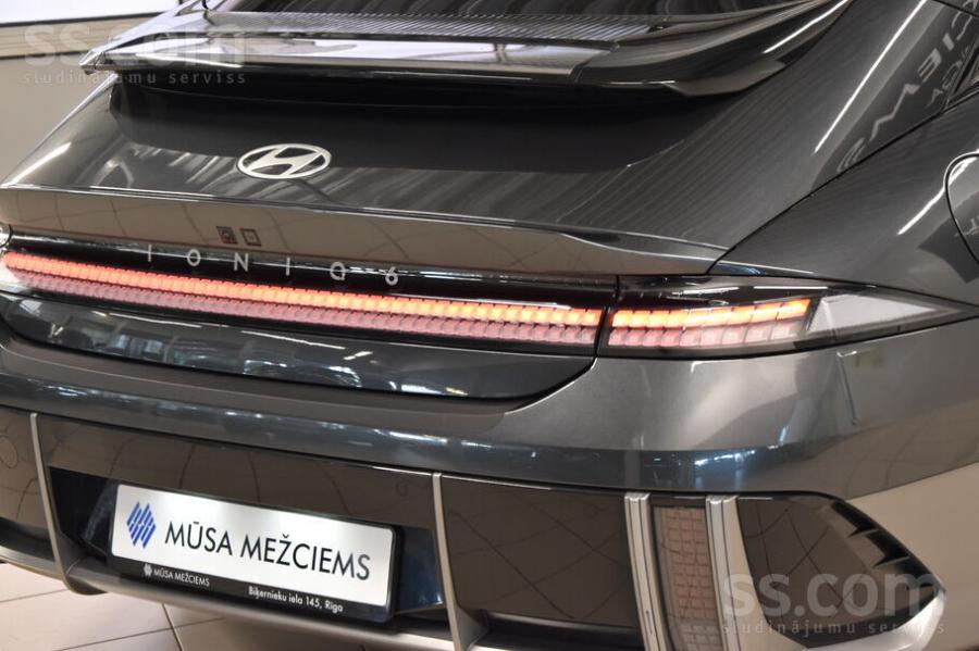 Pelēks Hyundai Ioniq 2023 Rīga, ar dzinēja tilpumu 0.00 L un nobraukumu 47 tūkst. km par 31990 €, foto 10 vietnē AUTOMOTO.COM.LV