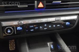 Pelēks Hyundai Ioniq 2023 Rīga, ar dzinēja tilpumu 0.00 L un nobraukumu 47 tūkst. km par 31990 €, foto 18 vietnē AUTOMOTO.COM.LV