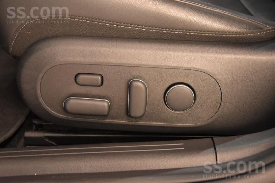 Pelēks Hyundai Ioniq 2023 Rīga, ar dzinēja tilpumu 0.00 L un nobraukumu 47 tūkst. km par 31990 €, foto 27 vietnē AUTOMOTO.COM.LV