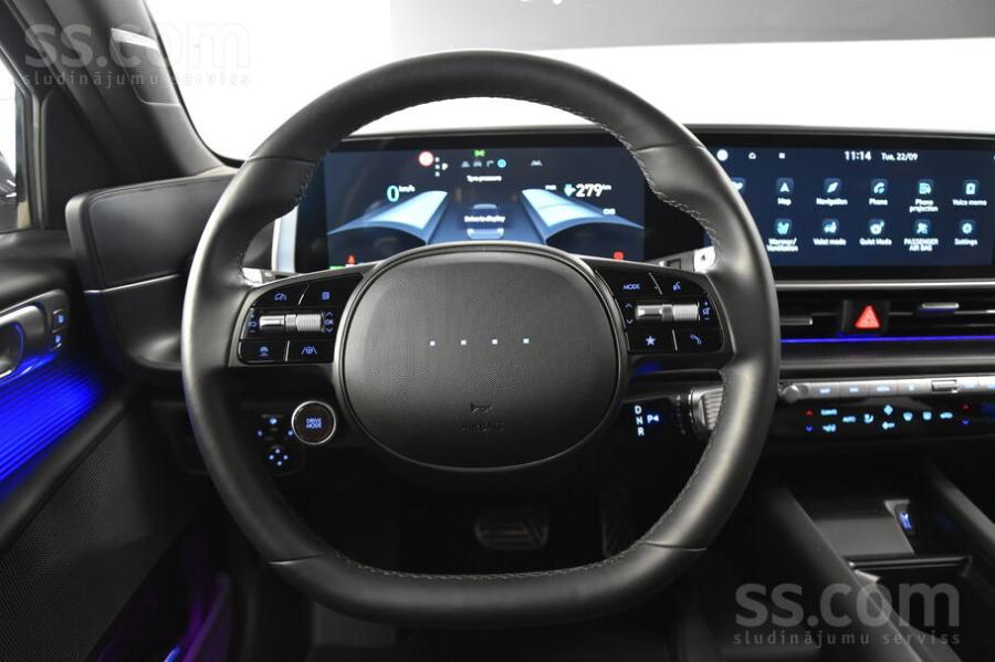 Pelēks Hyundai Ioniq 2023 Rīga, ar dzinēja tilpumu 0.00 L un nobraukumu 47 tūkst. km par 31990 €, foto 31 vietnē AUTOMOTO.COM.LV