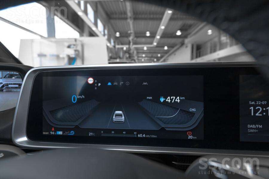 Pelēks Hyundai Ioniq 2024 Rīga, ar dzinēja tilpumu 0.00 L un nobraukumu 18 tūkst. km par 53379 €, foto 14 vietnē AUTOMOTO.COM.LV