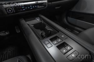 Pelēks Hyundai Ioniq 2024 Rīga, ar dzinēja tilpumu 0.00 L un nobraukumu 18 tūkst. km par 53379 €, foto 17 vietnē AUTOMOTO.COM.LV