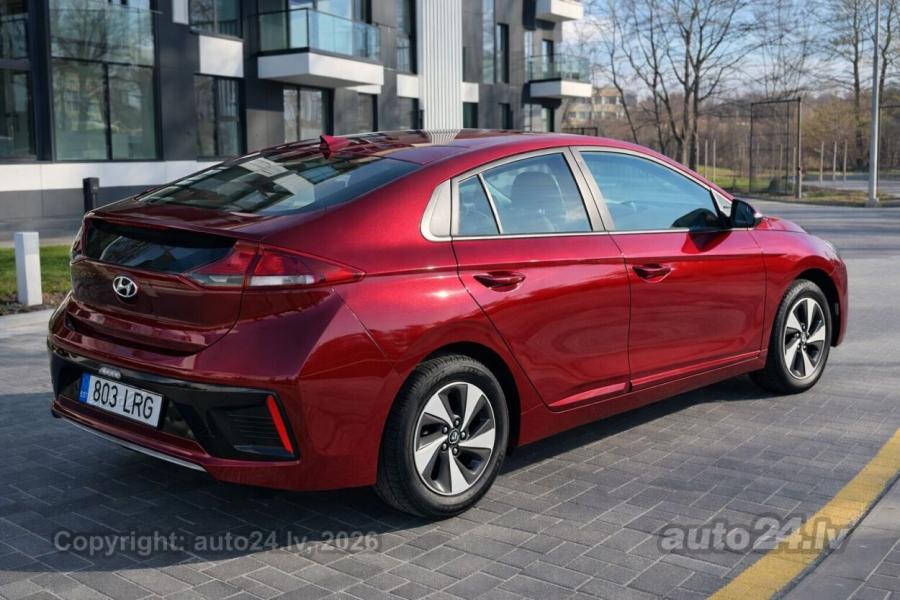 Hyundai Ioniq 2017 in Tallinn, with an engine capacity of 1.60 L and mileage of 0 thousand km for 11200 €, photo 5 on AUTOMOTO.COM.LV