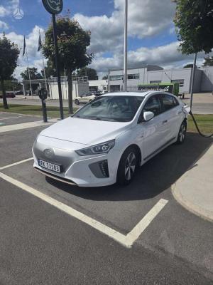 Hyundai Ioniq 2017 in Kaunas, with an engine capacity of 0.00 L and mileage of 166 thousand km for 8000 €, photo  on AUTOMOTO.COM.LV